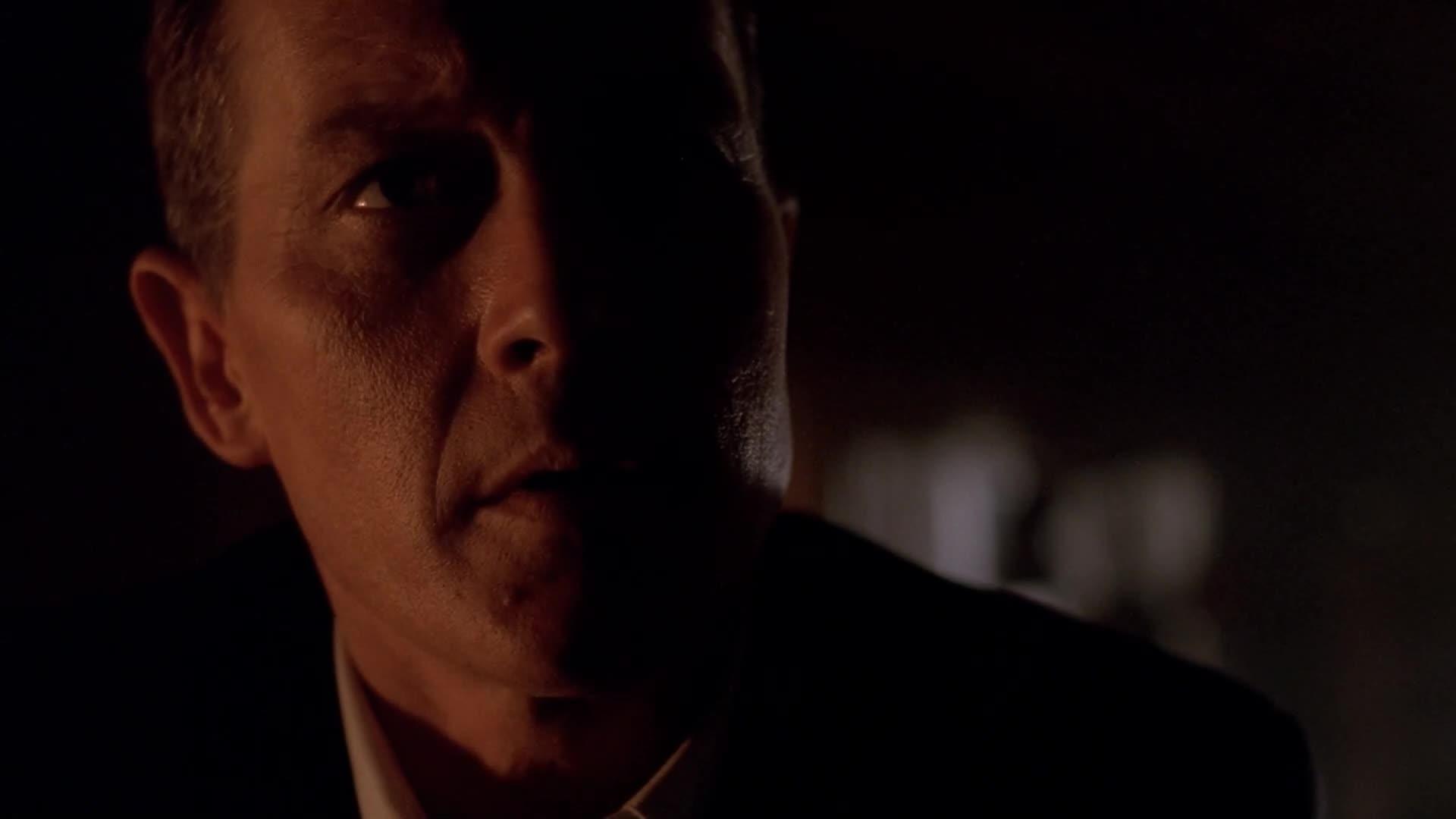Mulder was dying,but he kept it a secret. He had an undiagnosedbrain ...