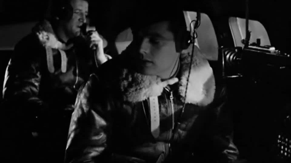 'Navigator to Flight Commander.' Navigator to Flight Commander ...