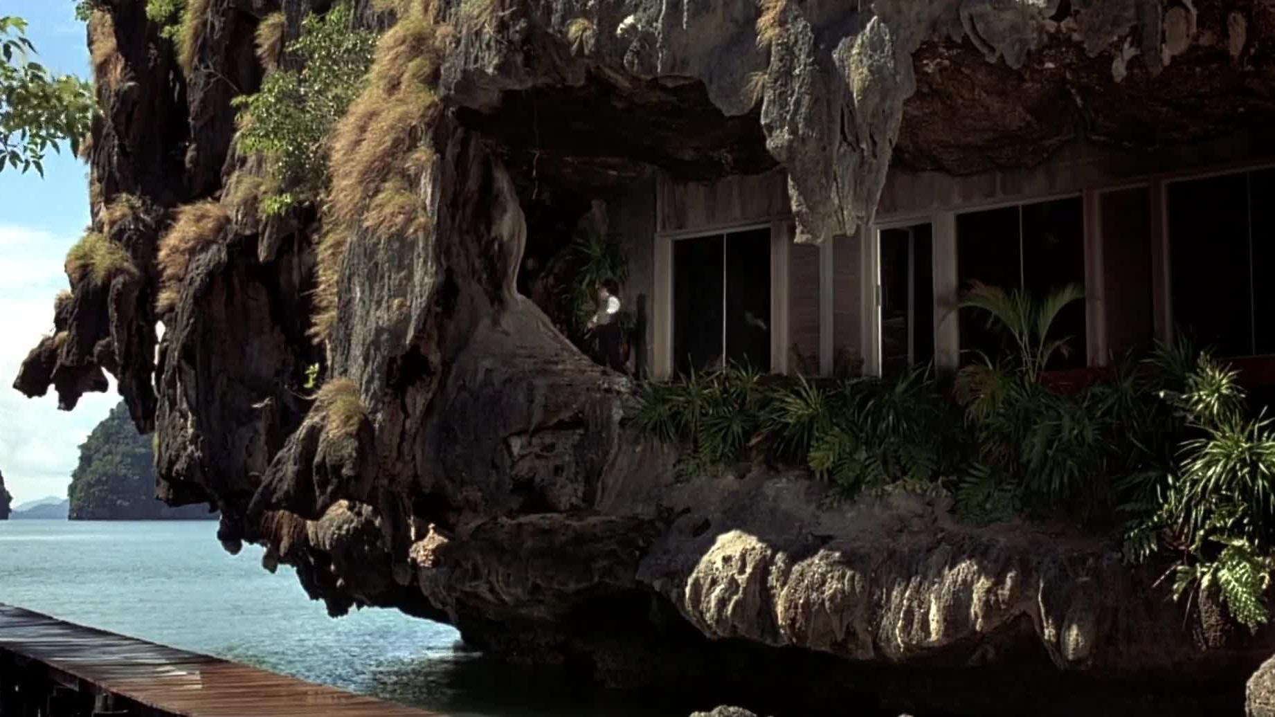 "Nick Nack, Tabasco! Right away,Monsieur Scaramanga." - The Man with ...
