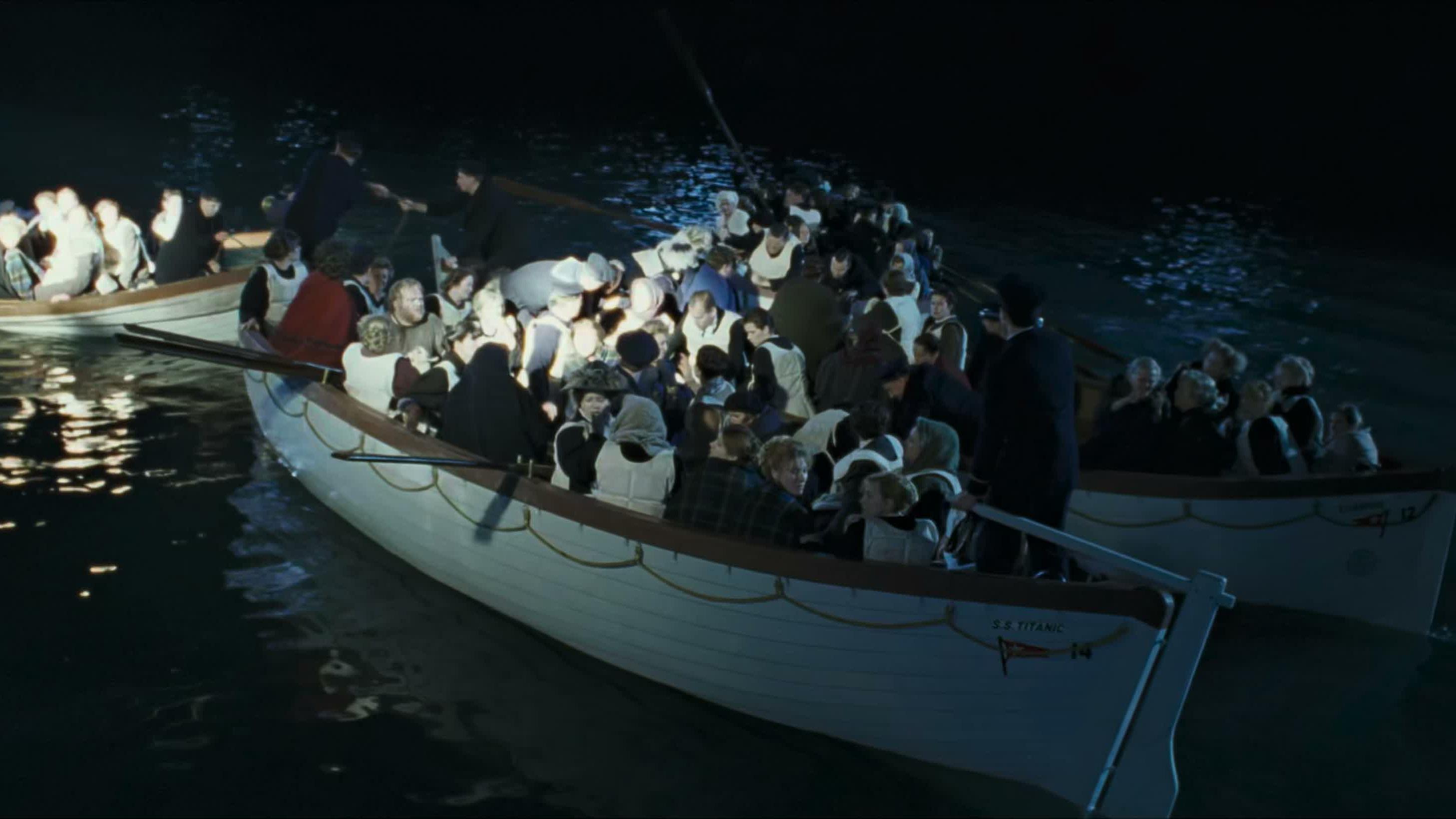 Now, bring in your oars over there.And tie these boats together as well ...