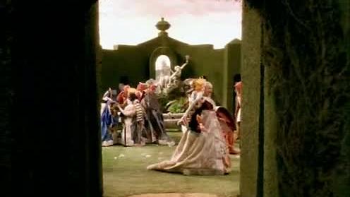 Off with your head! - Alice in Wonderland | Clip.Cafe
