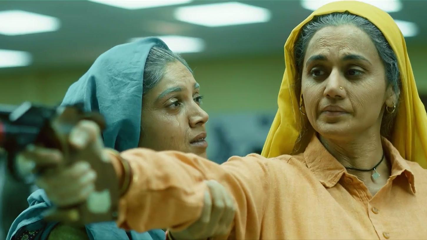 Shoot, Prakasho! Shoot, aunt.Time is up. Time is up. Stop. Time is up ...