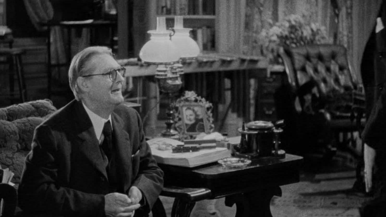 "Now, Mr. Vanderhoff, that's a very serious thing, not filing an income ...
