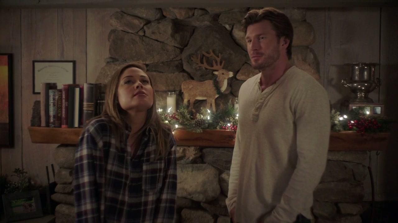 The beamed ceilings,the outdoor fireplace, Henry's House. - Christmas ...