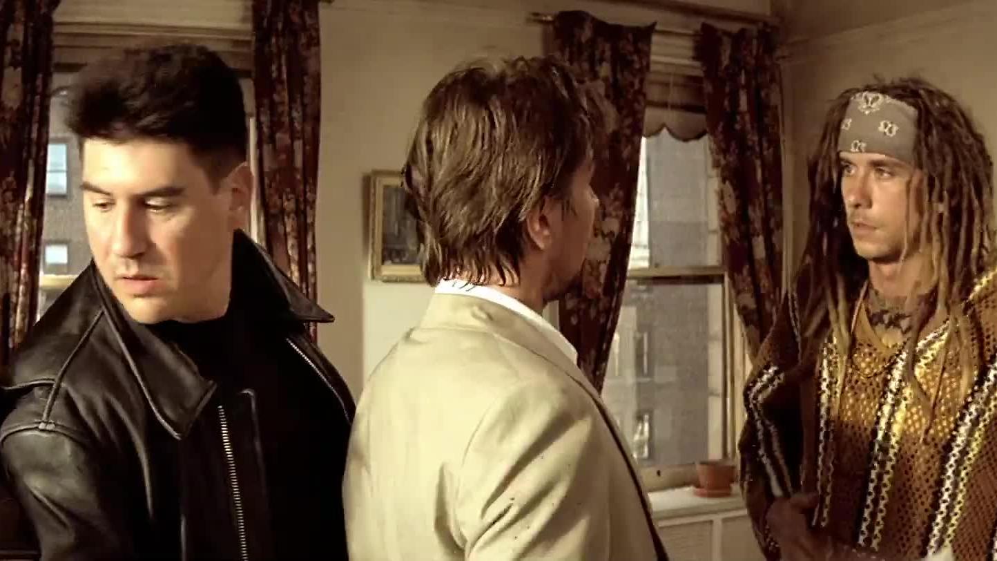 It's cops outside, we better go. It's the cops outside... we better go ...