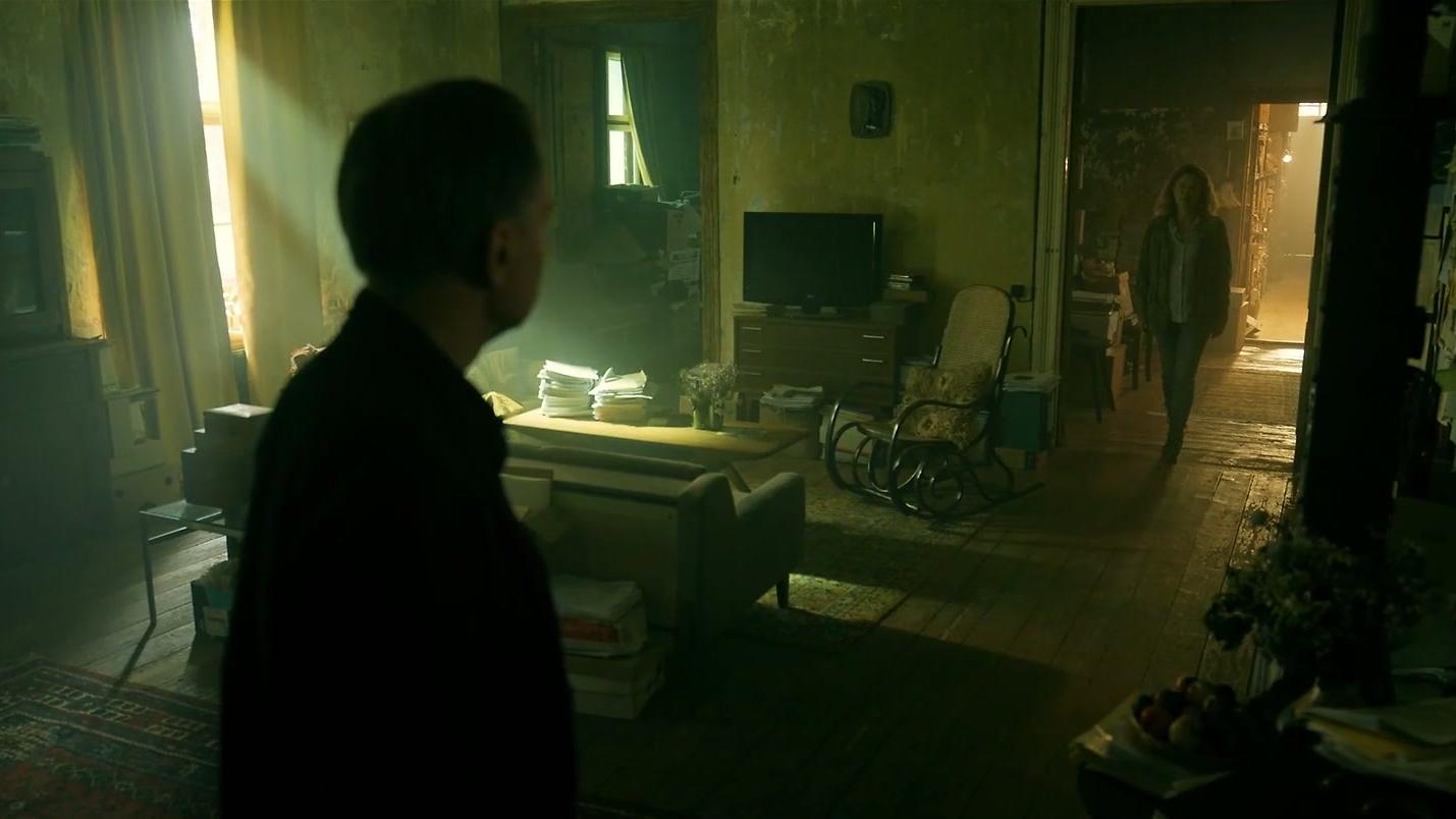 - What are you doing here?- I just came to see everything again ...