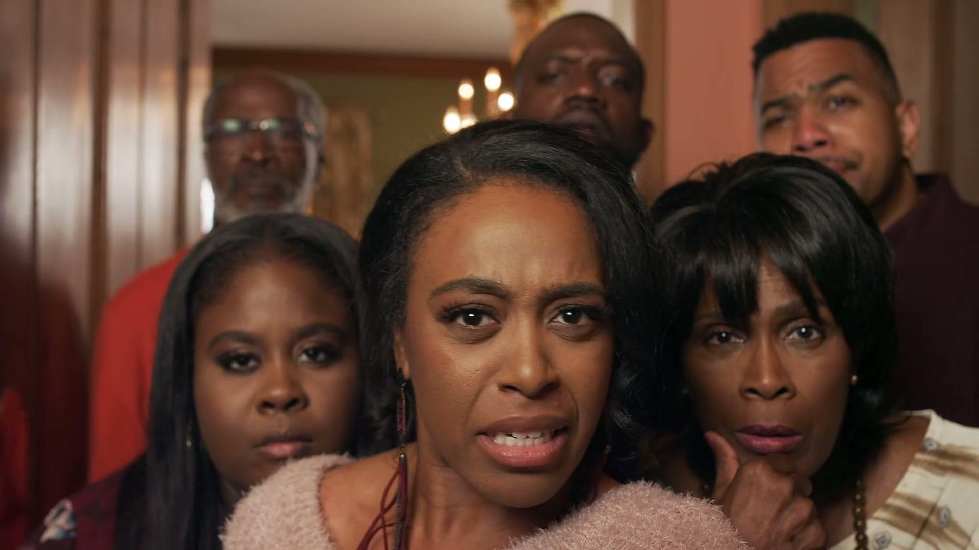 Who is that...person? - Christmas Belles | Clip.Cafe