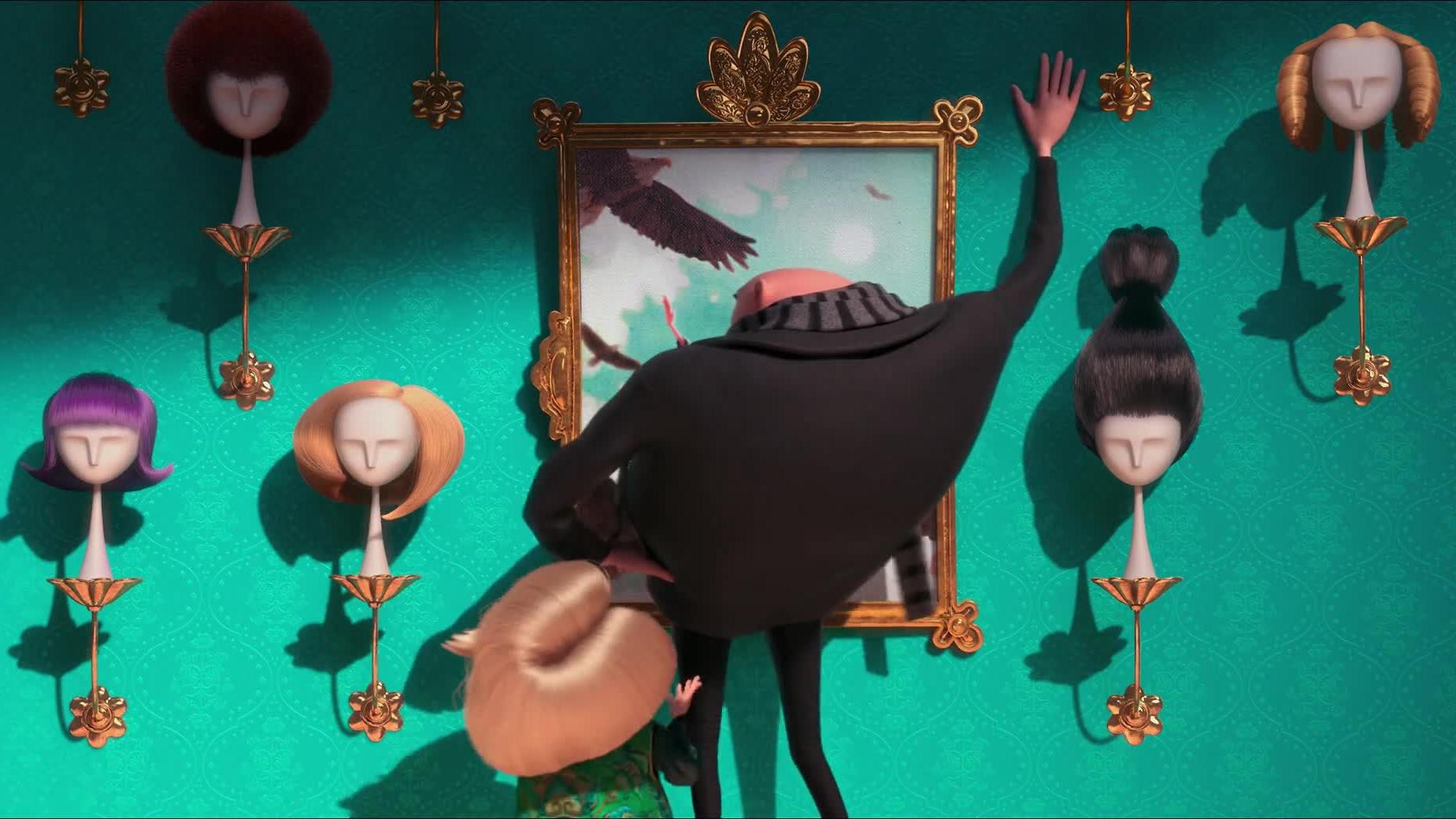 Wow, this looks interesting.What is it? I take it you're an art lover ...