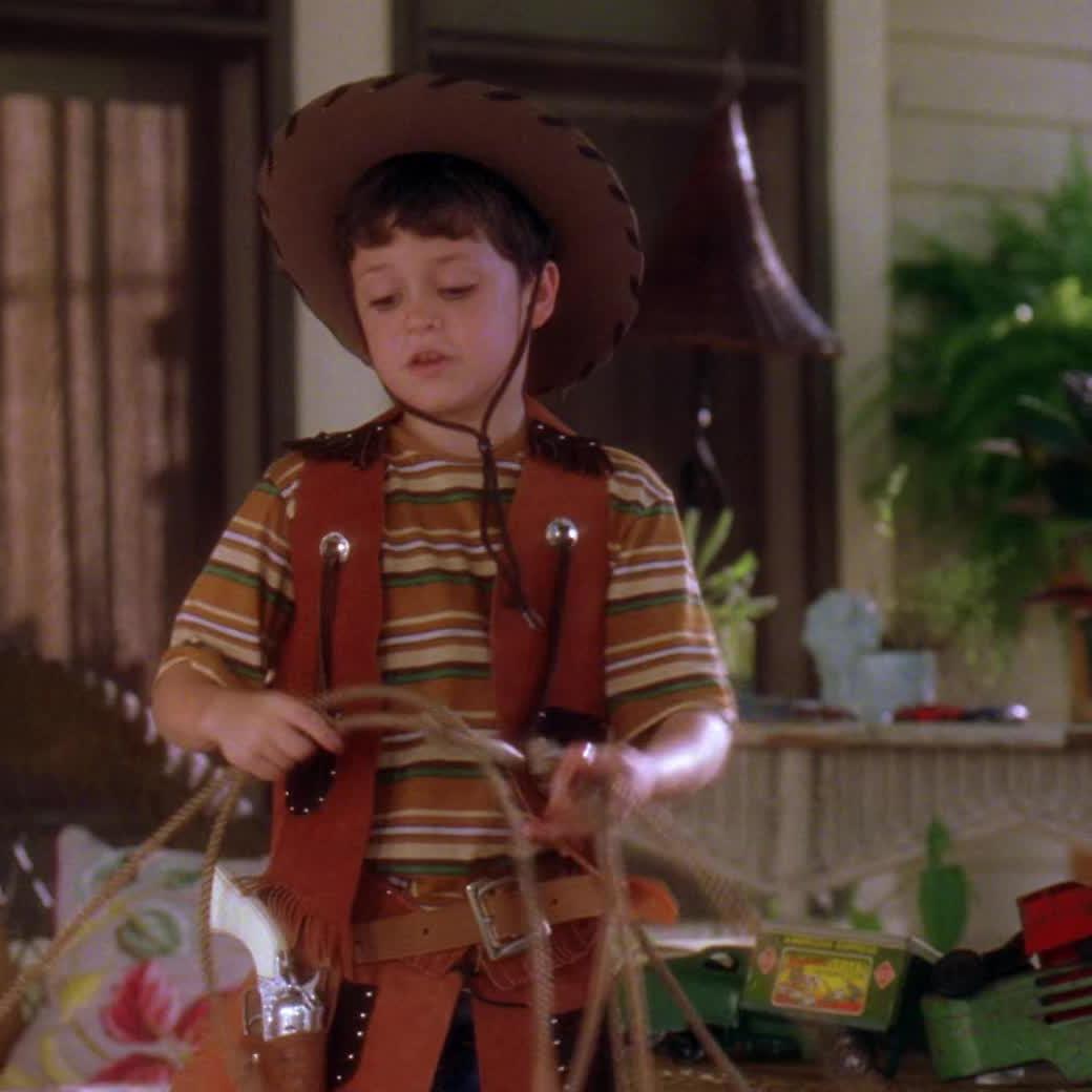 Who's Big Dolores? Big Dolores. - Hope Floats | Clip.Cafe