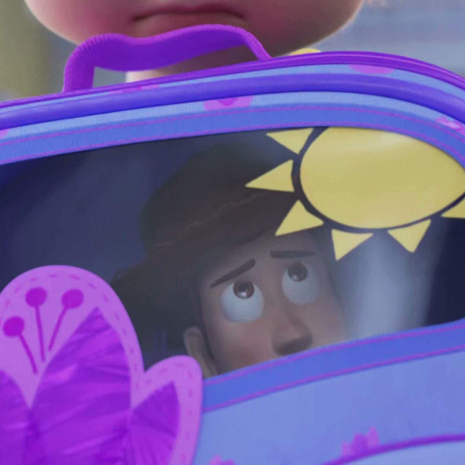 "Here we are, Bonnie.Just for you. Okay, class,let's all finda seat at ...