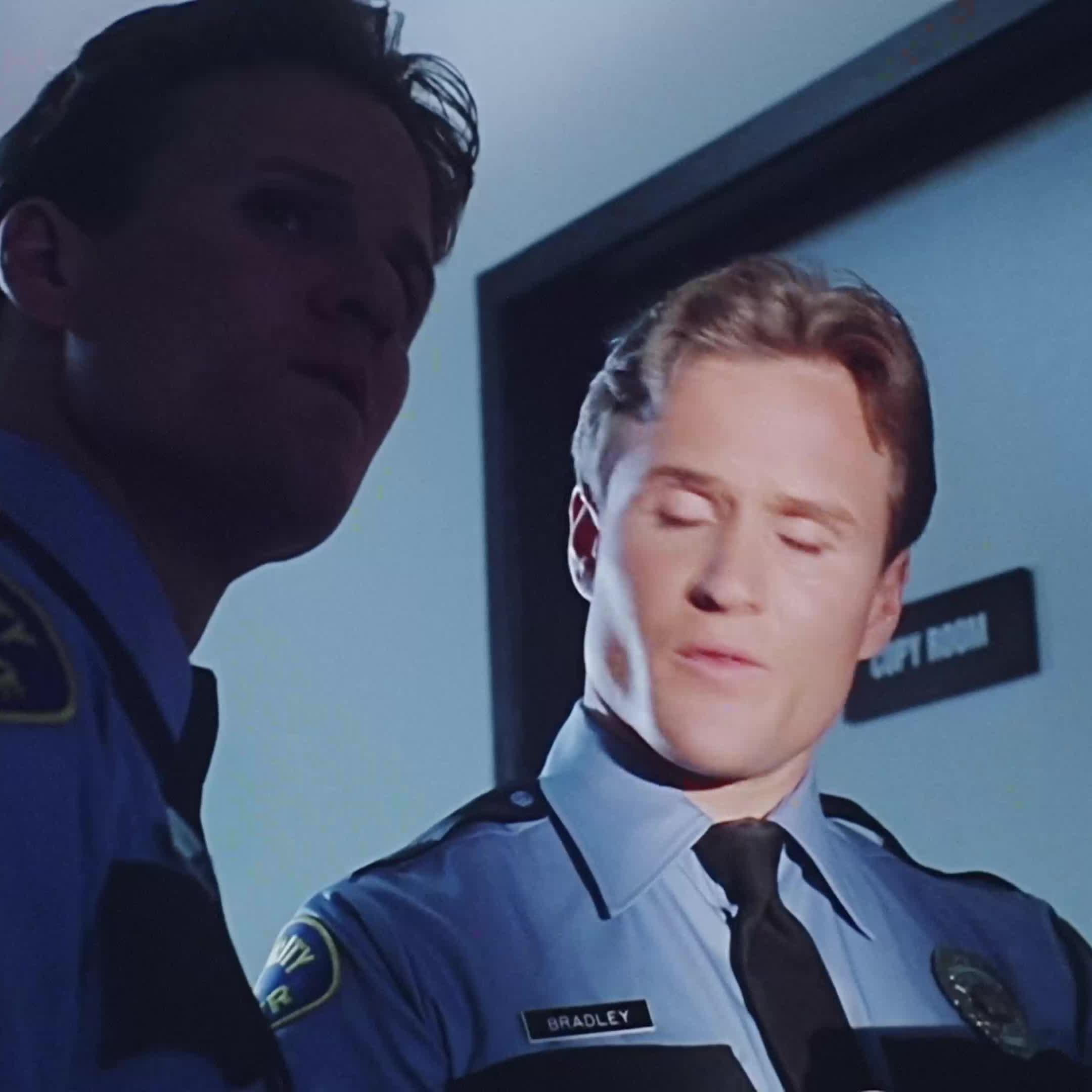 - It's a door.- I know it's a door, but it isn't on the chart. - Genius ...