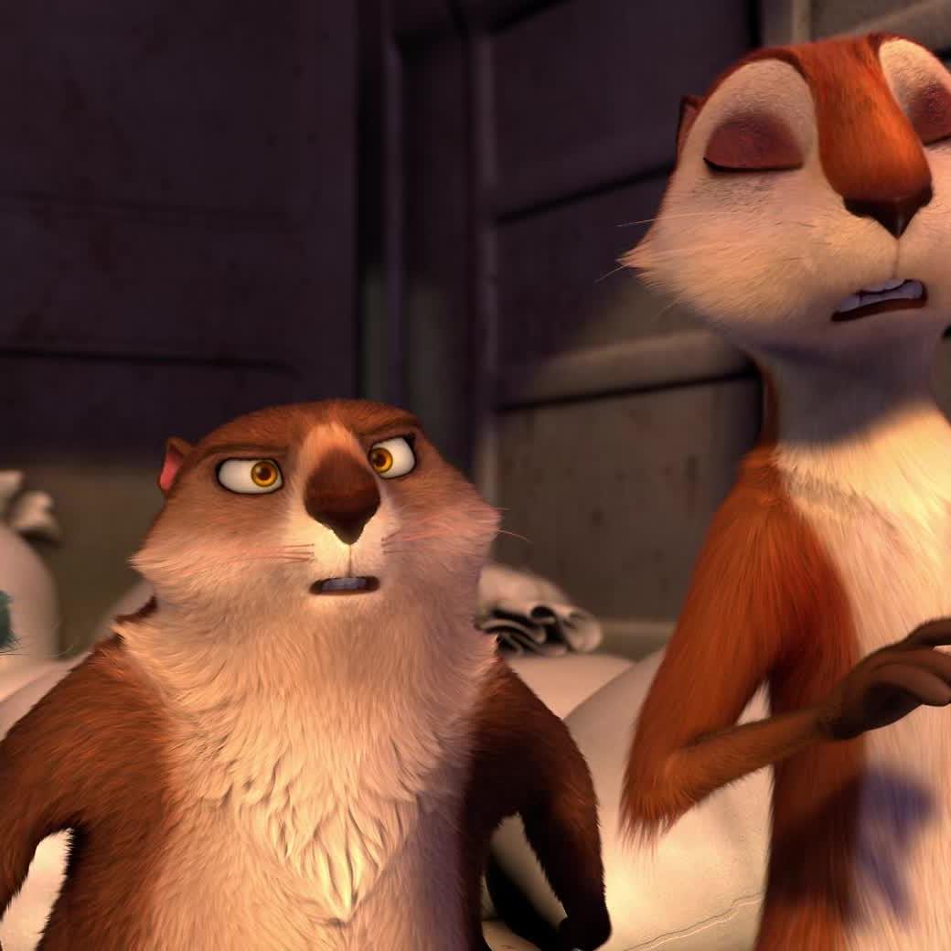 This squirrel is a hero! - The Nut Job | Clip.Cafe