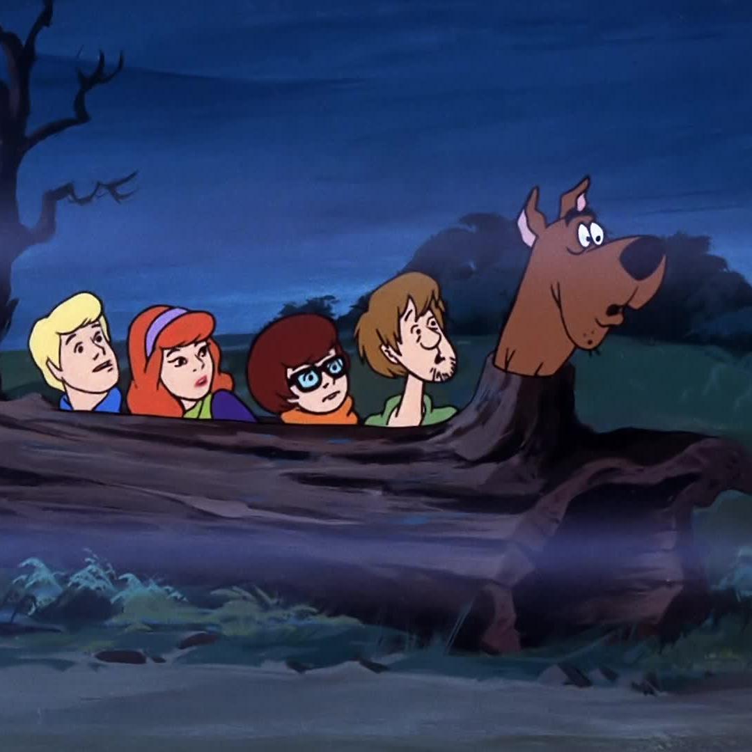 Look! The ghost is goinginto the marshes. Did you get a look at his ...