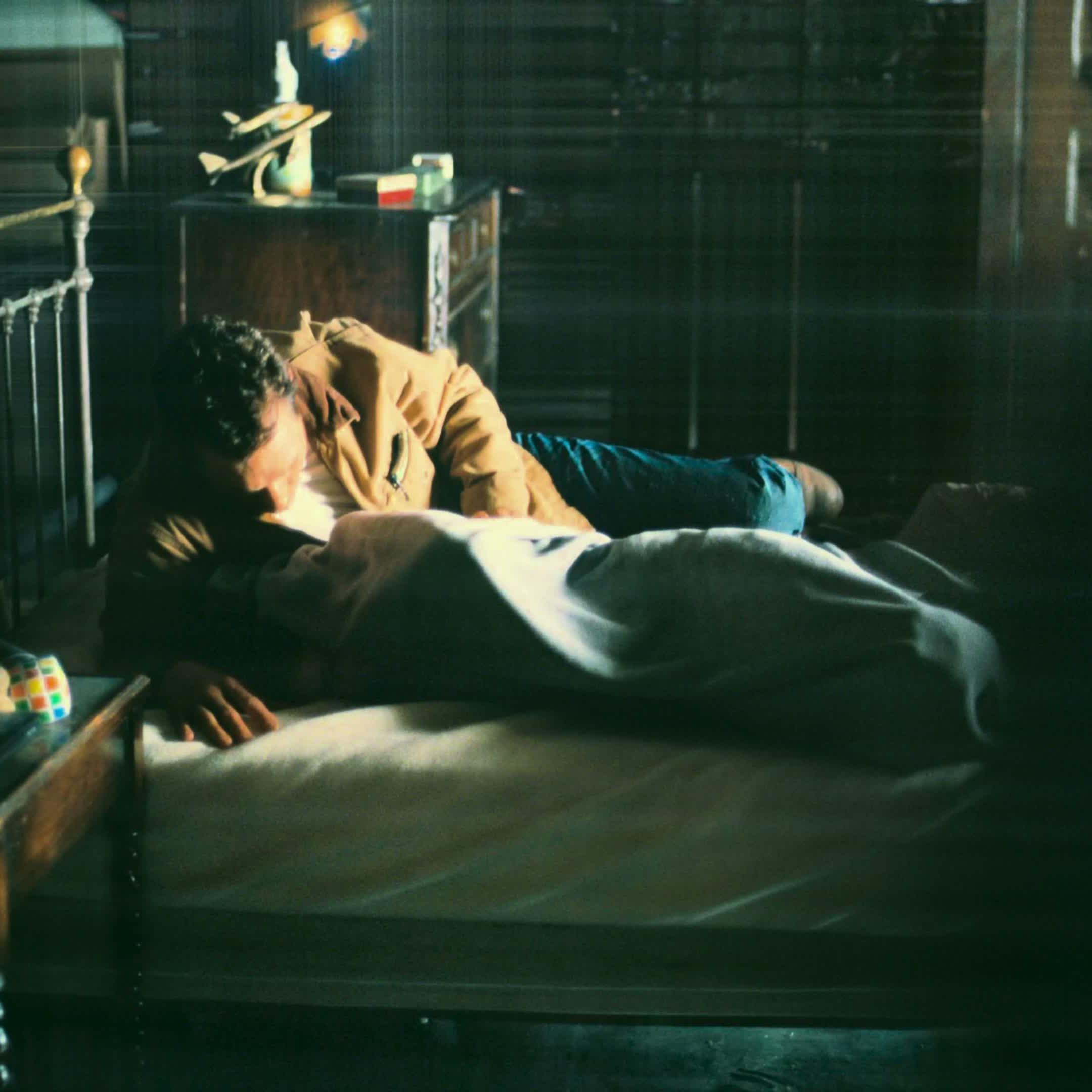 Make him stay, Murph. Don't let me leave, Murph! - Interstellar | Clip.Cafe