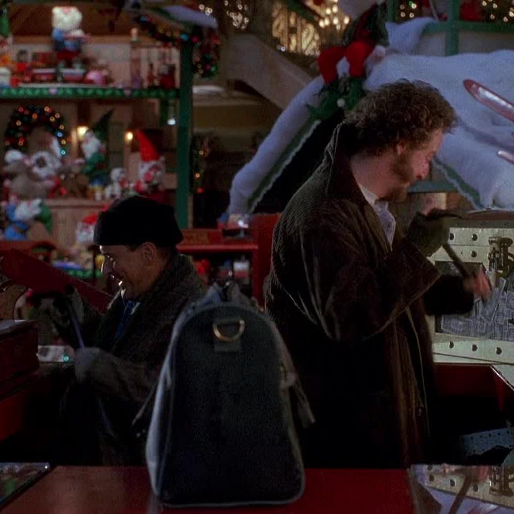 Hey Marv, crow bars up. - Home Alone 2: Lost in New York | Clip.Cafe
