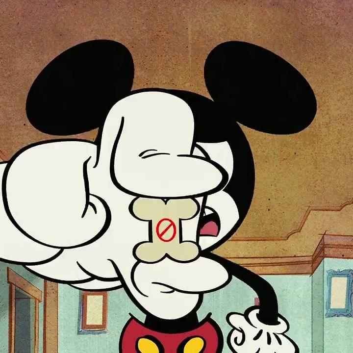 Pluto! The fleas are coming! Time's up, boy. You gotta take your pill ...