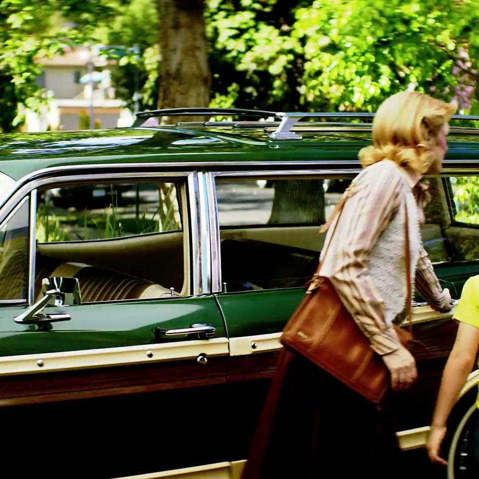 somber music ♪ ♪ Daddy, where's Biney going? - Dexter: Original Sin ...
