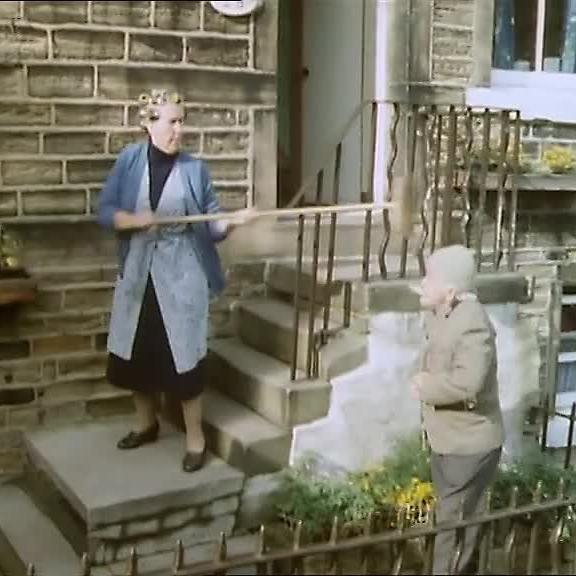 "What was that for? That's before you start. Eh, you're a bit touchy ...