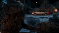 - Look at it.- It really is beautiful, Clark. - It's something else ...