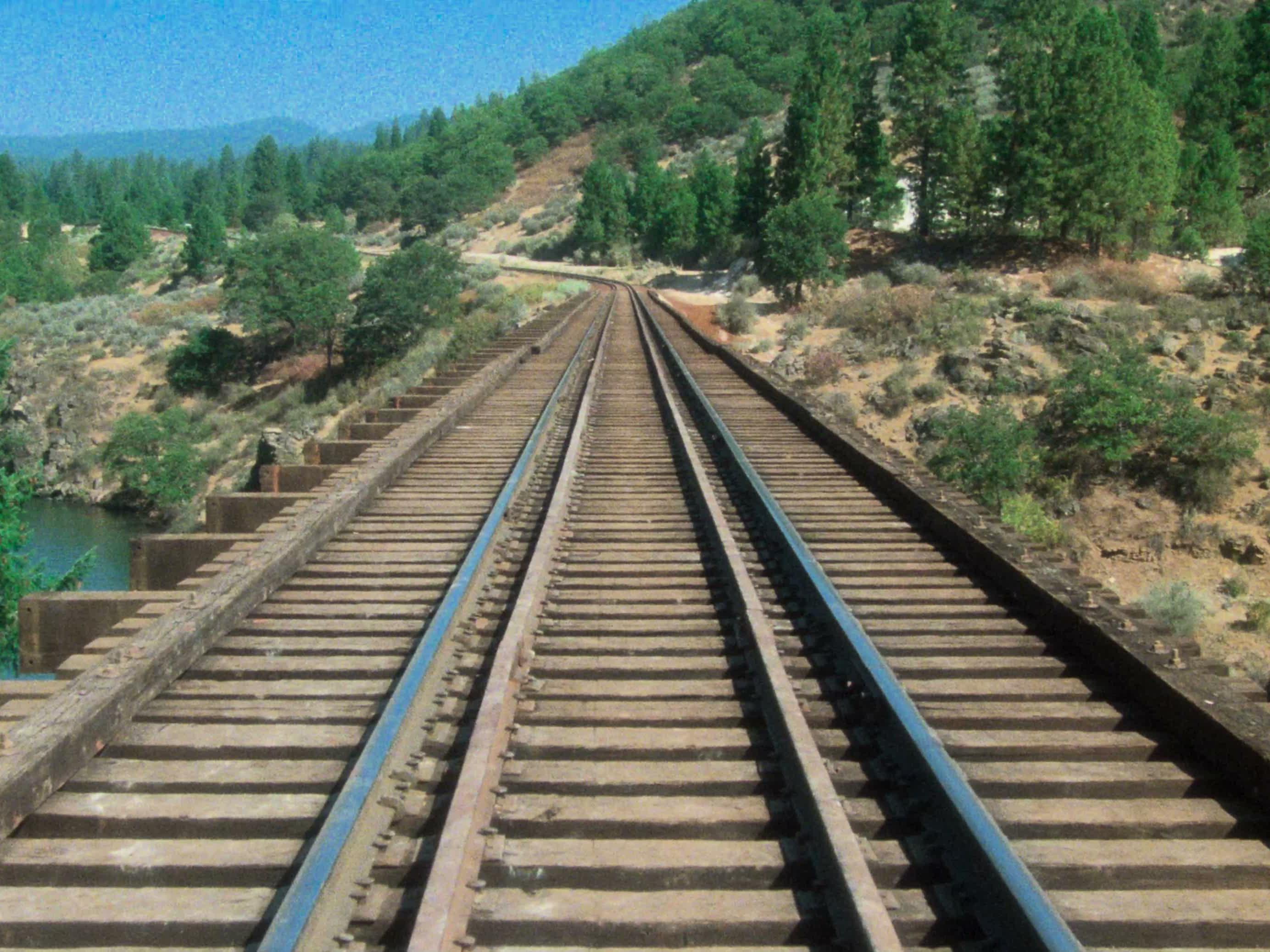 Any of you guys knowwhen the next train is due? We could go downto the ...