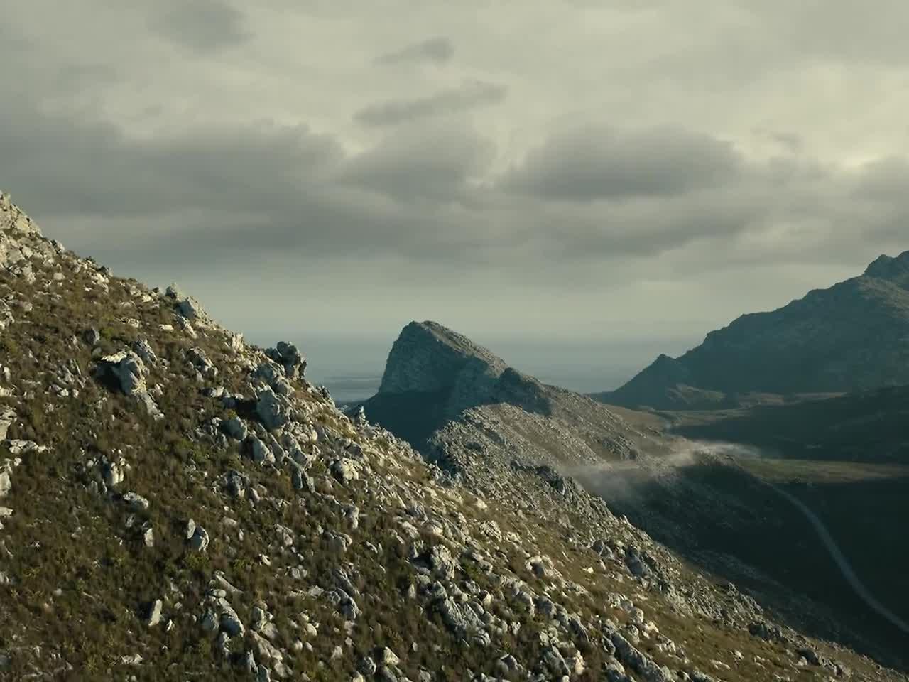 [CAPTIVATING MUSIC PLAYING] - Sniper: The Last Stand | Clip.Cafe