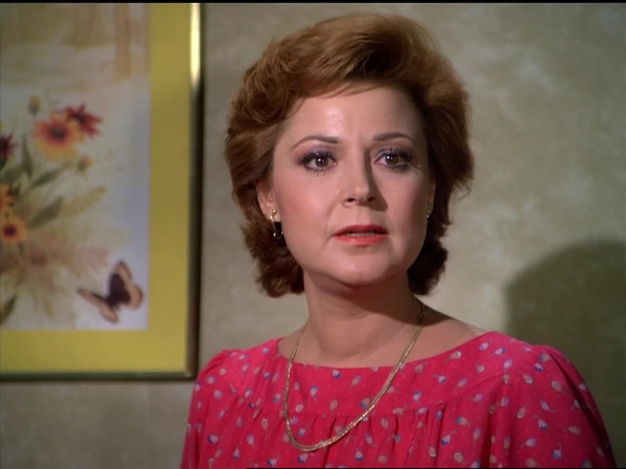 Go to Roberto, Maria. Go to the man you love. Forget the family. Forget ...