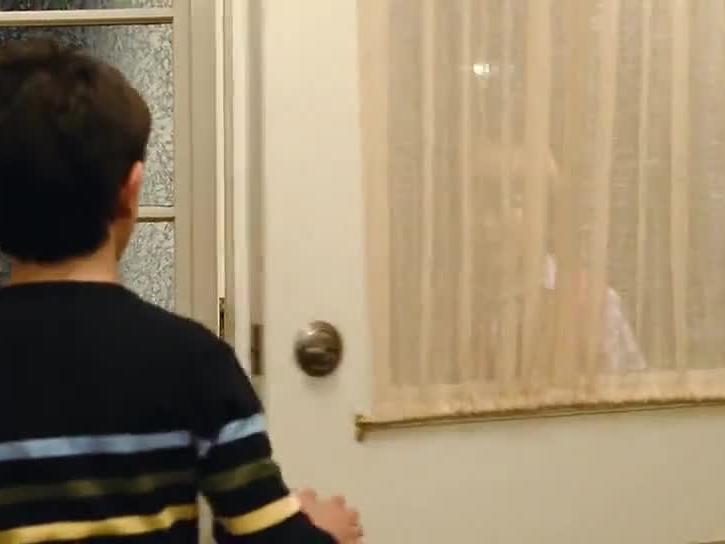 Hey, Rowley. Hey. Does he knowabout the D-O-R-E? Huh? The door! Yeah ...