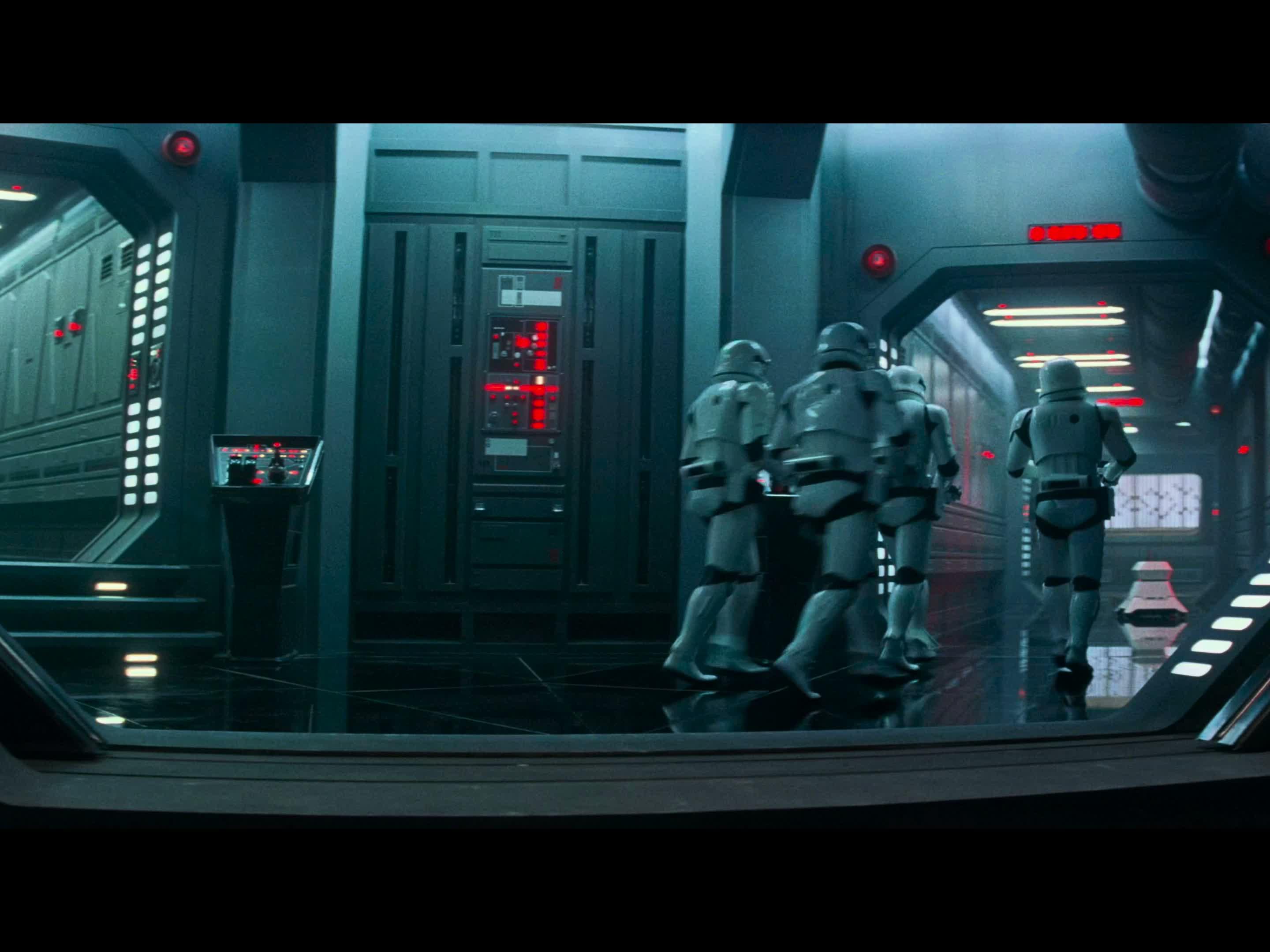 All sentry droids... all sentry droids... resynchronizeto Galactic ...