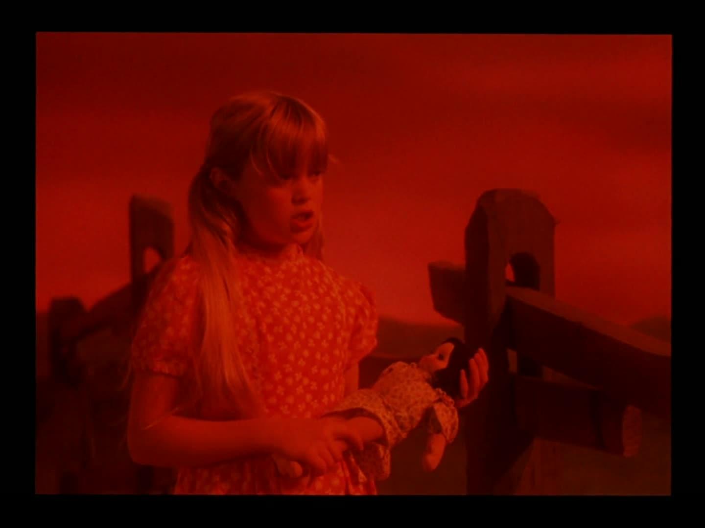 I can sing better than Alice Faye. - I swear to Christ I can.- Allie ...