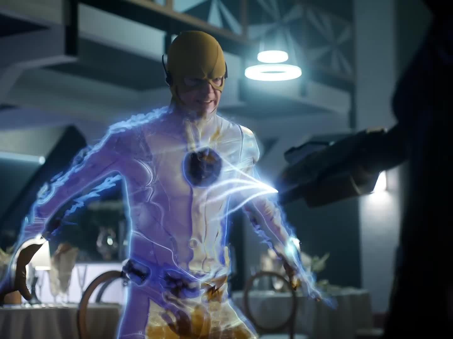 It's a paralysis ray.No speed for a couple seconds, Allen. -Why are you ...