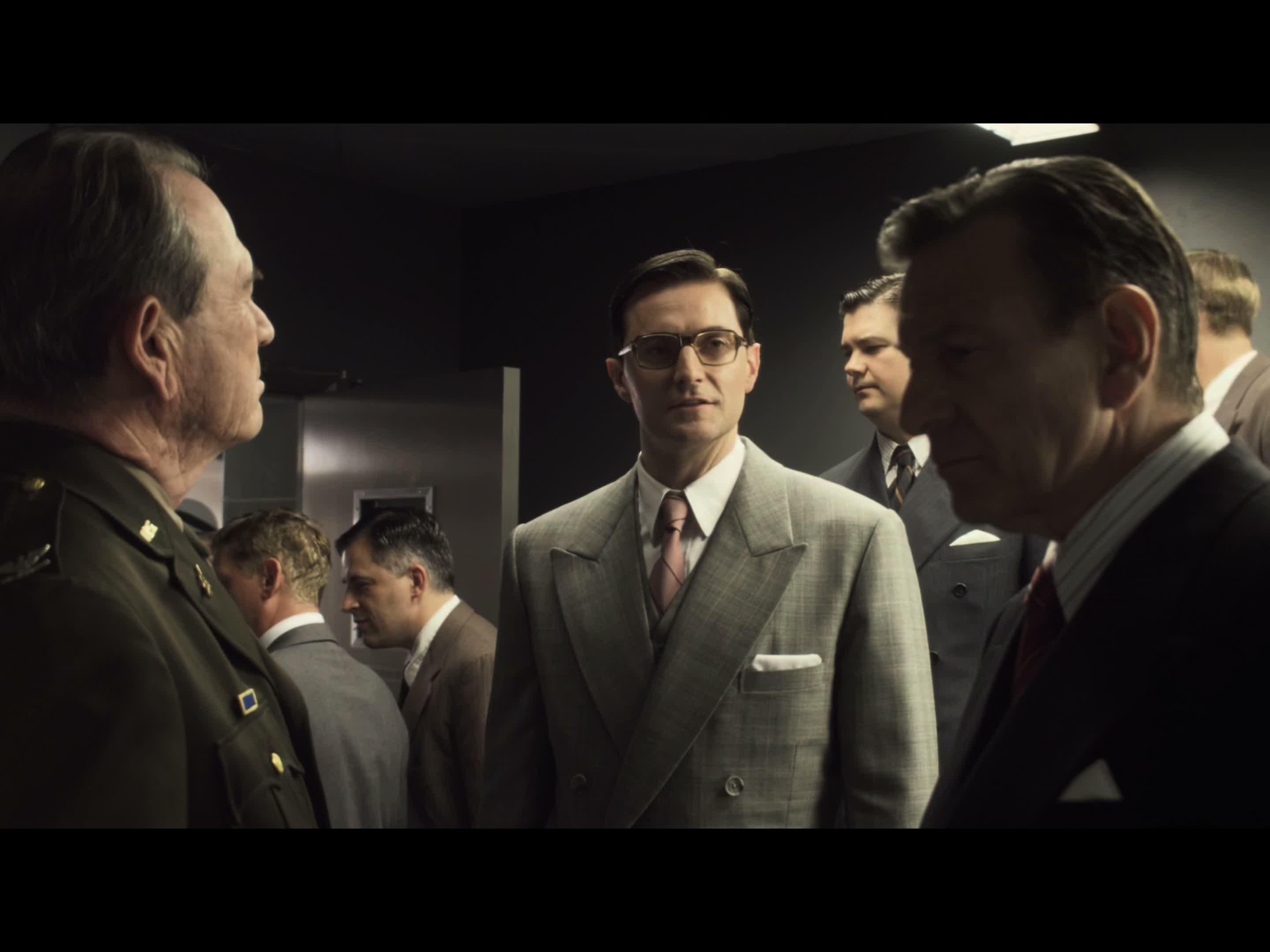 Geez! Somebody get THAT kid a SANDWICH. - Captain America: The First ...