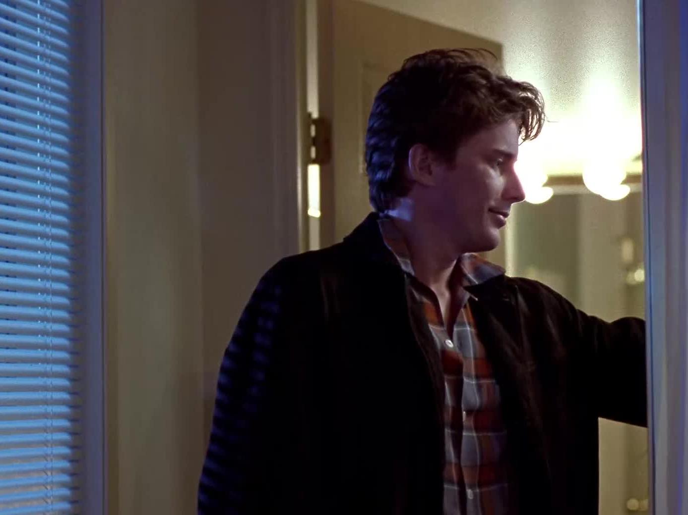 See anything? Yeah, I see lots of things. Johnny? Yeah. Can't you find ...