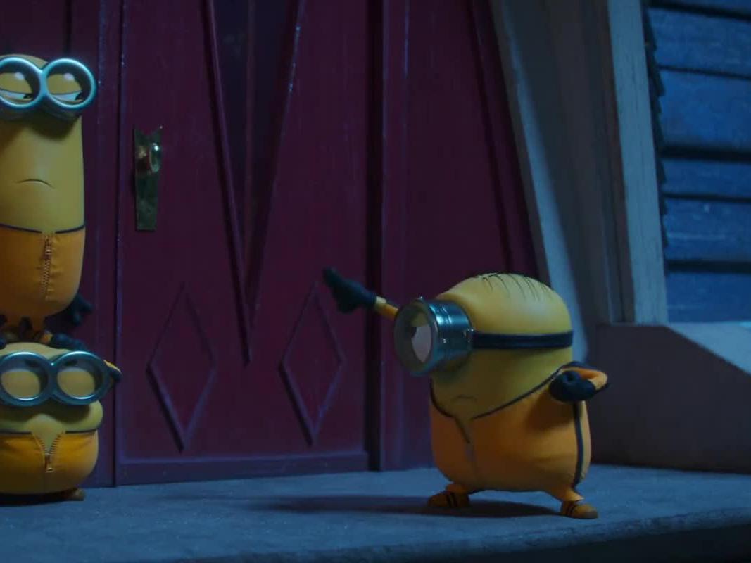 -Yoo-hoo. Mini-Boss. Okay, Stuart... -Time to strike!- -Mini-Boss!-Yoo ...