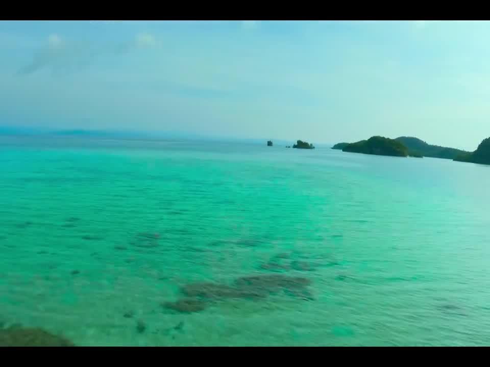 Through which 15 million tons of waterflow every second... - Our Oceans ...