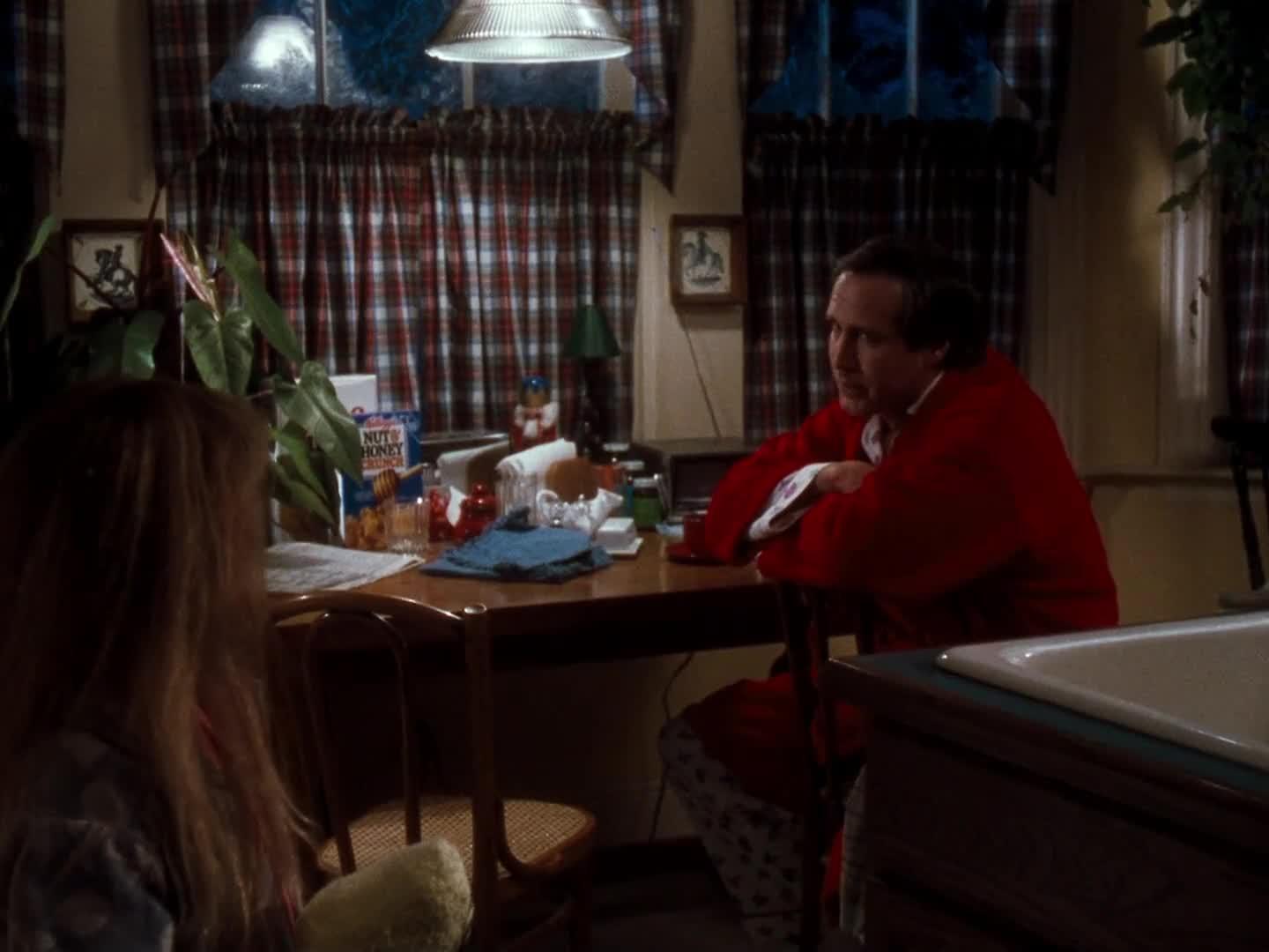 Santy Claus! Uncle Clark, are you Santy Claus? Ah! No. No I'm sure... I ...