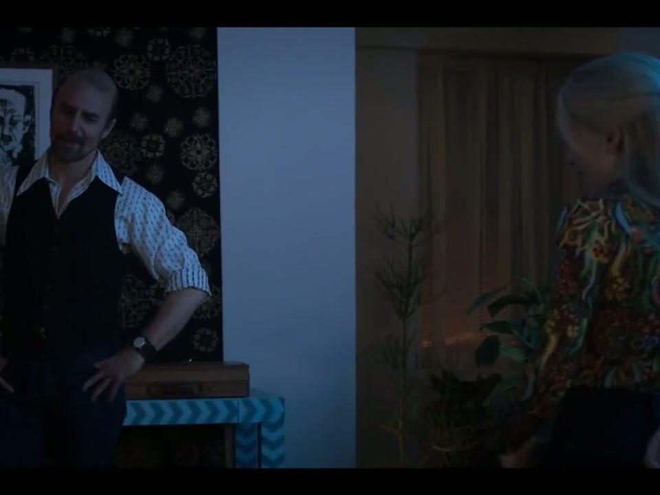 -Yes, it is.-There are-- there are differences. - Fosse/Verdon | Clip.Cafe