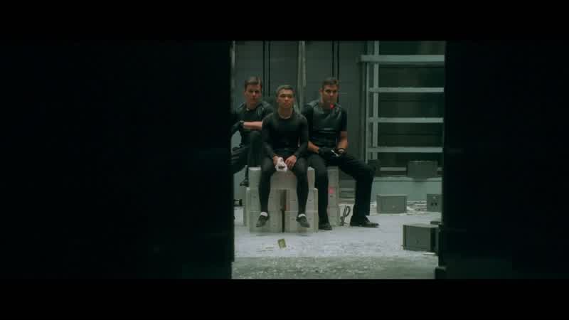 REACHINGELEVATOR DOORS NOW. WE HAVE TWO GUARDS FOUND UNCONSCIOUS. WAIT ...