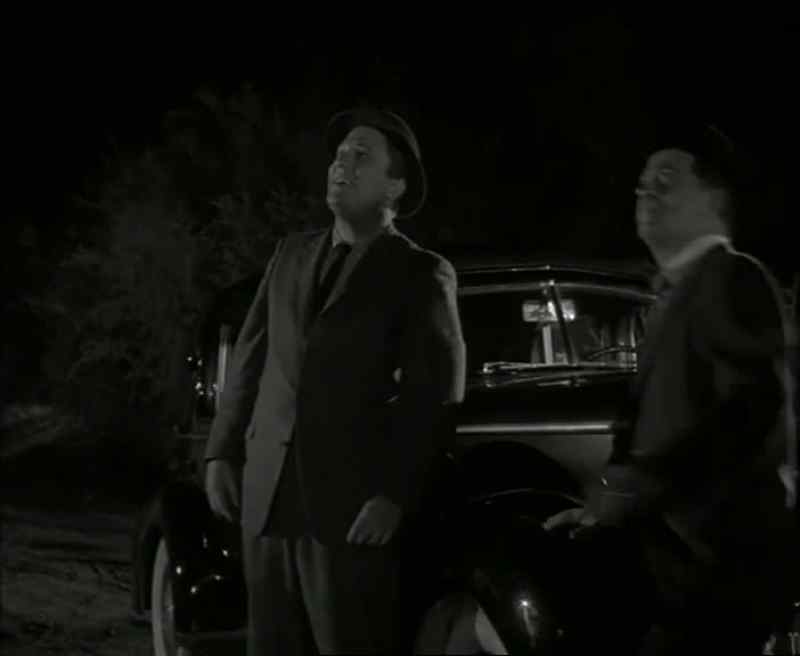 Hey, Al, look.The Big Dipper. Where? Oh, come on.Let's get in there ...