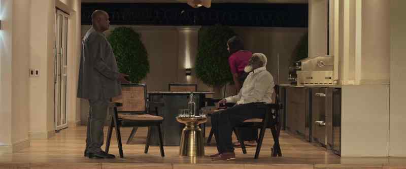 "I know we got off on the wrong foot,but please sit down let's share a ...