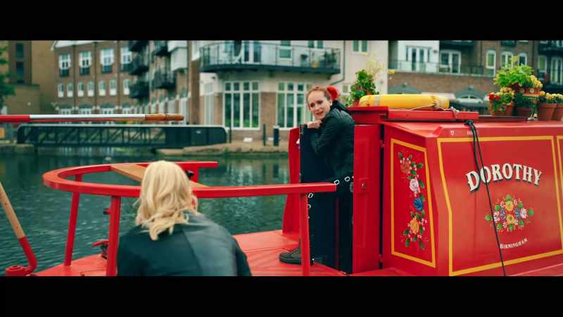 You learned how to work anarrowboat just in case therewas a zombie ...